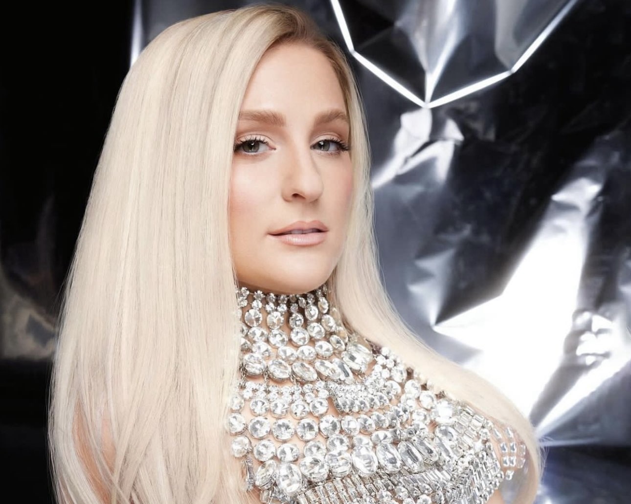 All About That Timeless Album – ROARA Magazine